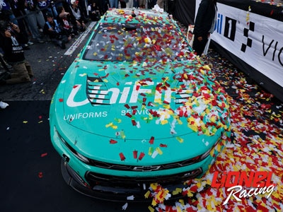 CHASE ELLIOTT 2026 UNIFIRST MARTINSVILLE RACED WIN 1:64 ARC DIECAST